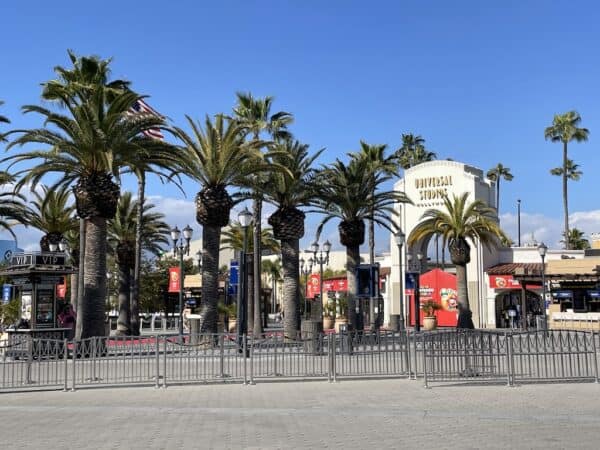 Ultimate Guide: Universal Studios Hollywood Tips for 2026 - Any Tots